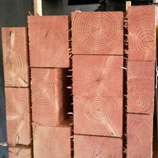 Bois de charpente - Douglas - Choix 2 - Traité - Bout rouge - Largeur ...